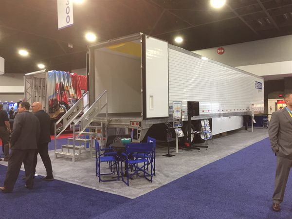 Stoughton Trailers to Unveil PureBlue Refrigerated Trailer at North ...